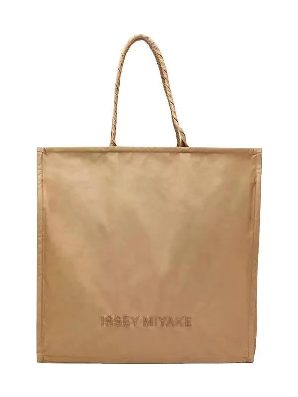 Issey Miyake Crumplable Tote - Neutrals