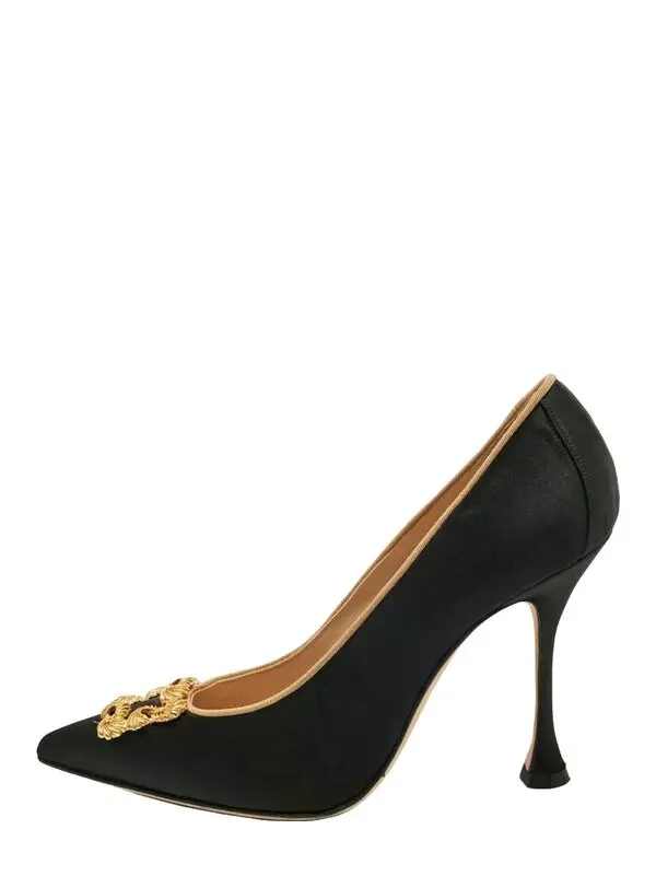 Manolo Blahnik Hangisi Buckle Satin Pumps - Black