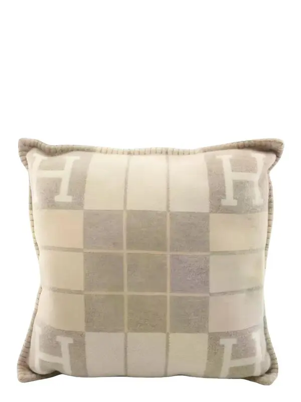 Hermès Avalon Iii Pm Coco Chamomile Cushion - Neutrals