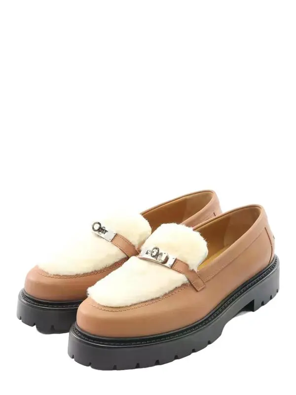 Hermès 2010s Icon Kelly Buckle Loafers - Brown