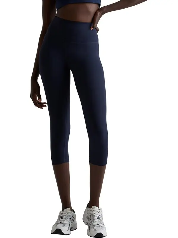 Quince Ultra-form High-rise Capri - Deep Navy