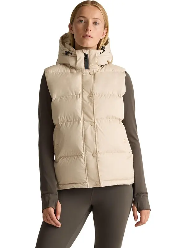 Quince Responsible Down Puffer Vest - Oatmilk