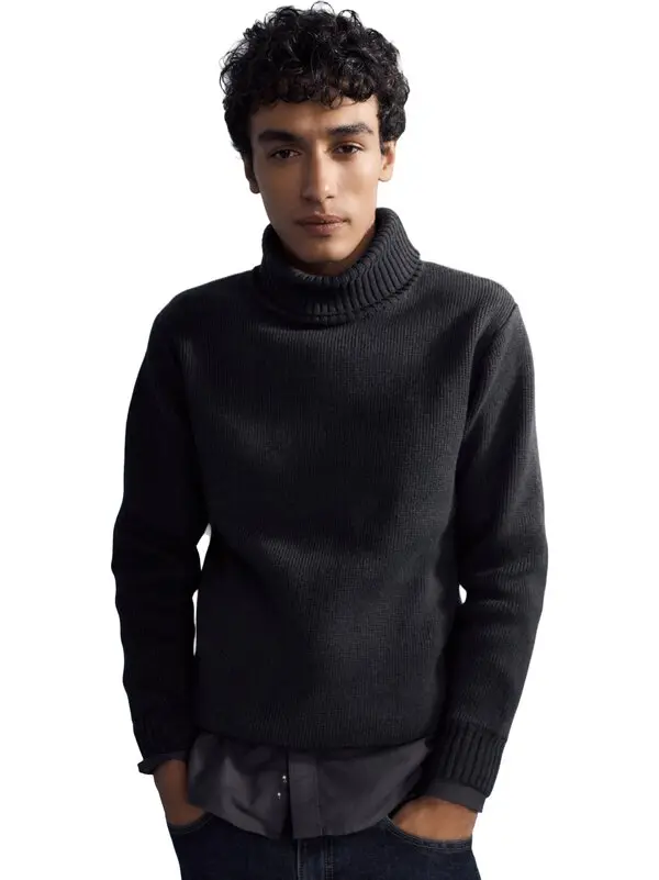Quince Turtleneck Sweater - Charcoal