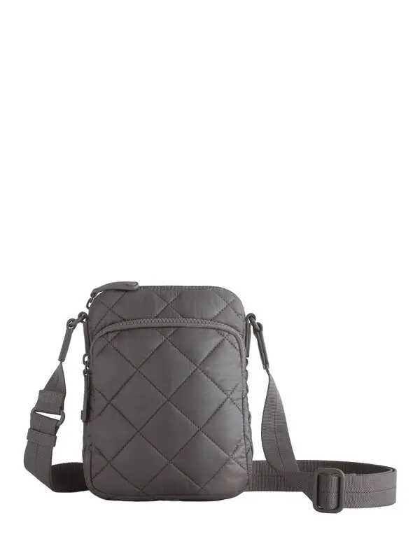 Quince Transit Quilted Phone Crossbody - Charcoal