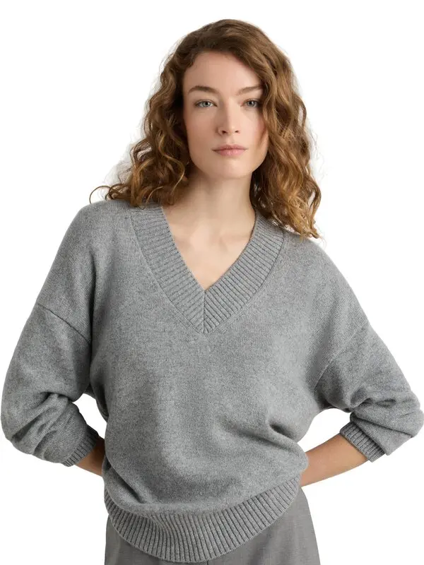 Quince Mongolian Cashmere Oversized V-neck Sweater - Heather Grey