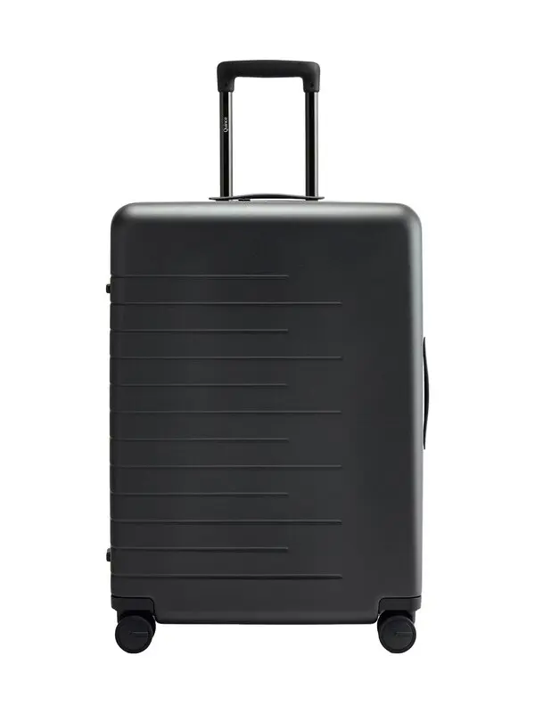 Quince Expandable Large Check-in Suitcase - Black