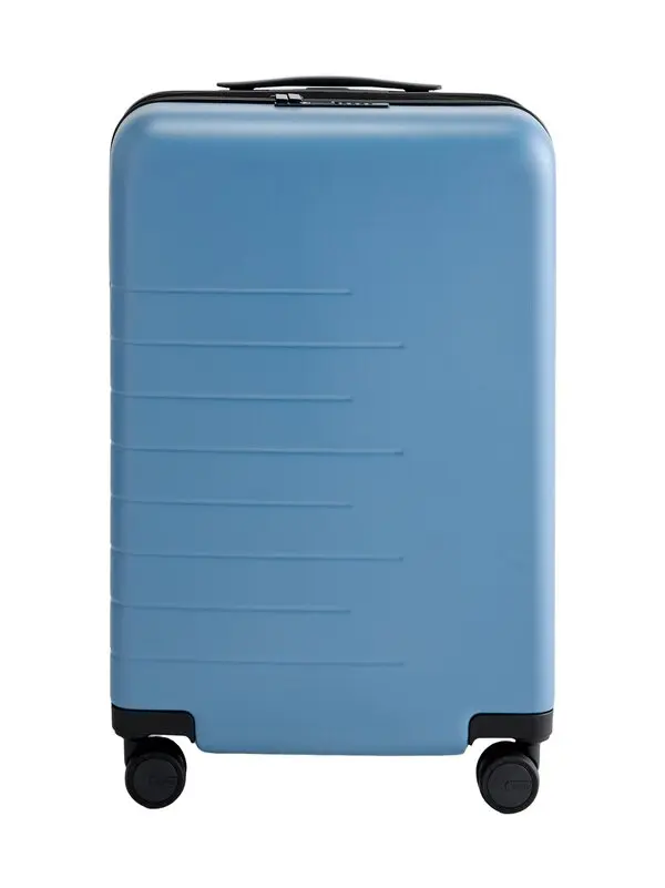 Quince Expandable Carry-on Suitcase - Blue
