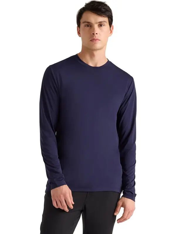 Quince Ultra-light Performance Long Sleeve T-shirt - Deep Navy