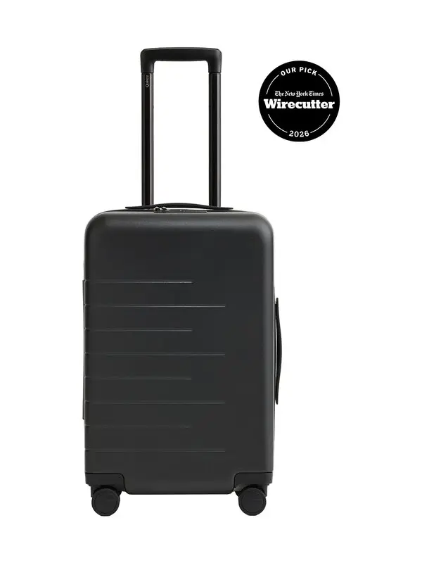 Quince Small Carry-on Suitcase - Black