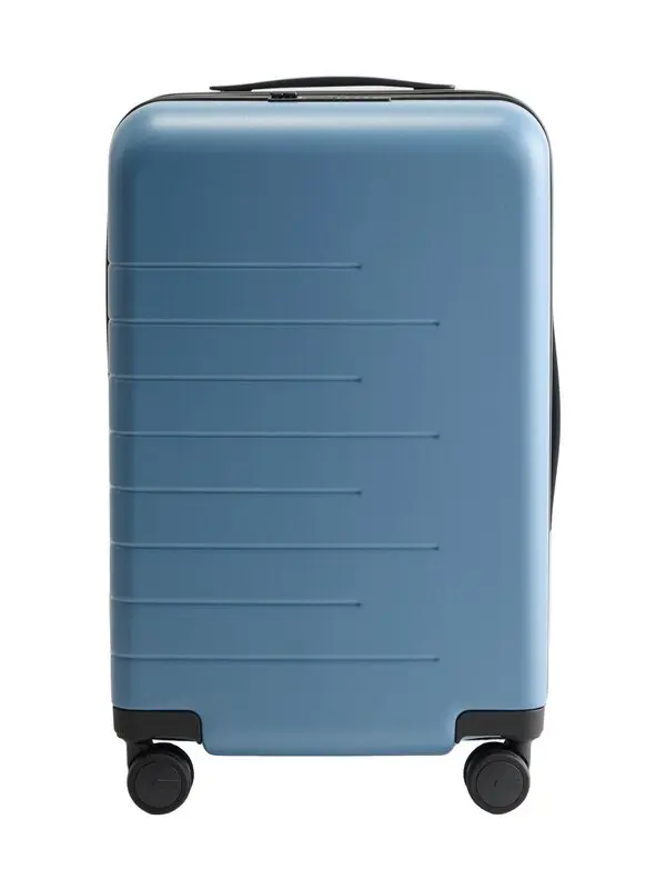 Quince Expandable Small Carry-on Suitcase - Blue