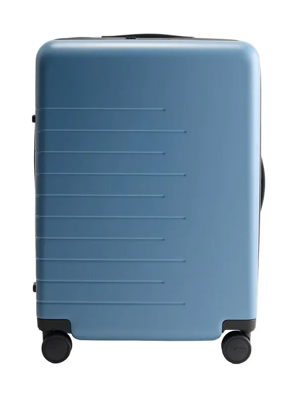 Quince Expandable Medium Check-in Suitcase - Blue