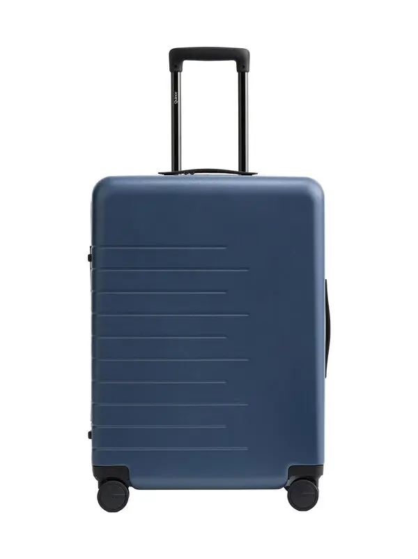 Quince Expandable Medium Check-in Suitcase - Navy