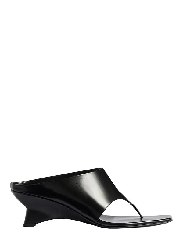 Khaite Marlow Mule In Glazed Leather - Black