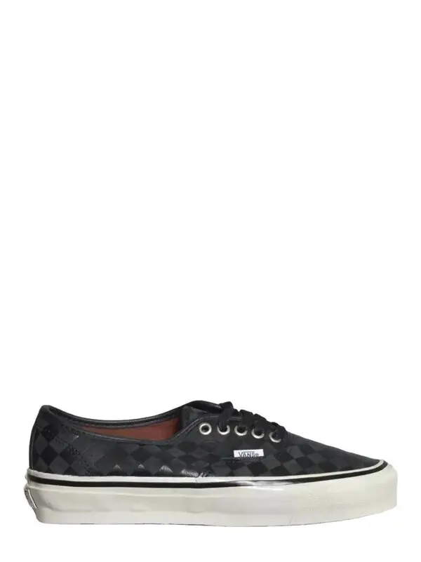 VANS Authentic Low-top Sneakers - Black