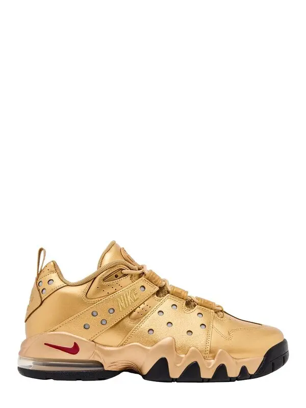 Nike Supreme X Sb X Air Max 2 Cb '94 Low Sneakers - Gold