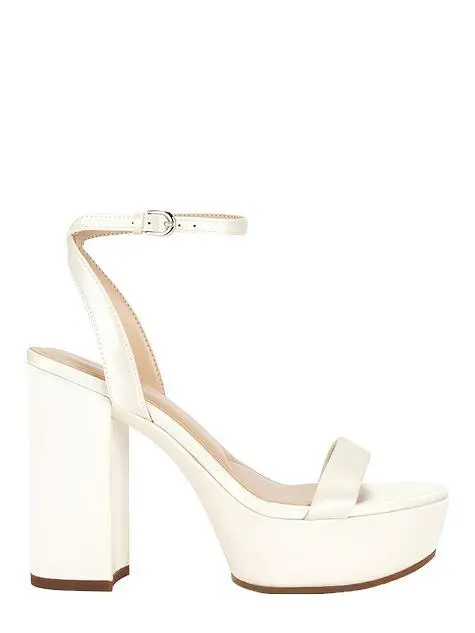 FAVORITE DAUGHTER Ruby Sandal - Ivory