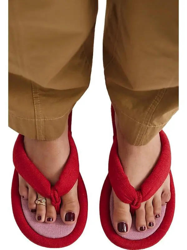 Seychelles Picnic Dreams Flip Flops - Red Linen