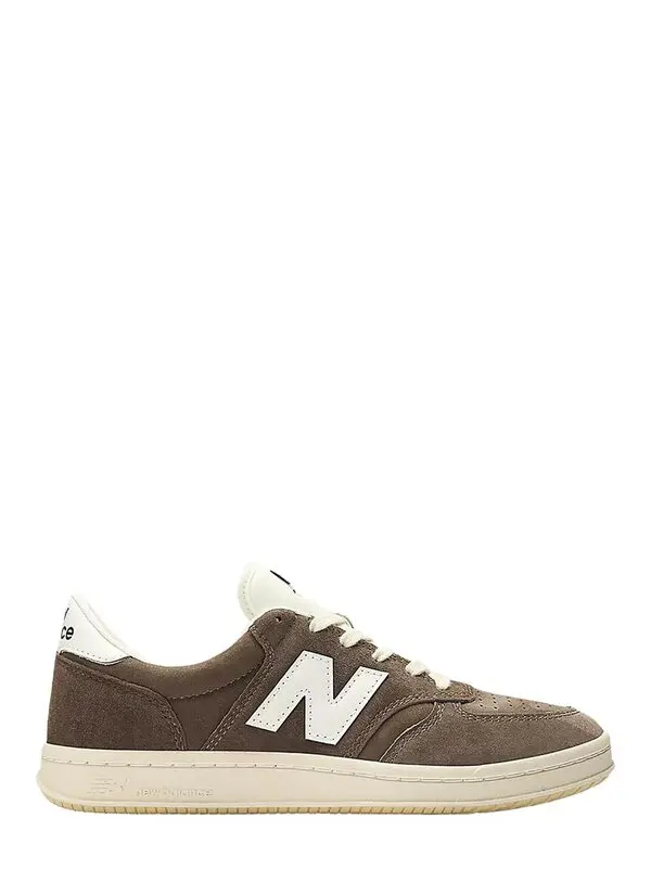 NEW BALANCE T500 Sneakers - Brown