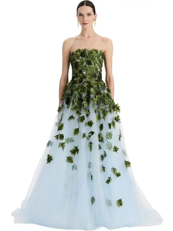 Oscar De La Renta Maple Leaf Appliqué Gown - One-color