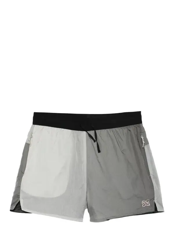 RC OUTDOOR SUPPLY Logo-detail Shorts - Grey