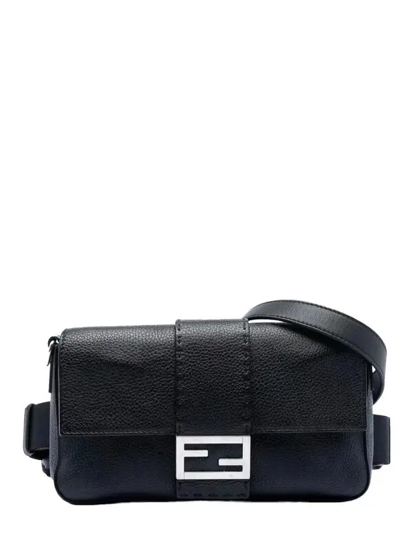 Fendi 2000-2010 Leather Selleria Convertible Baguette Satchel - Black