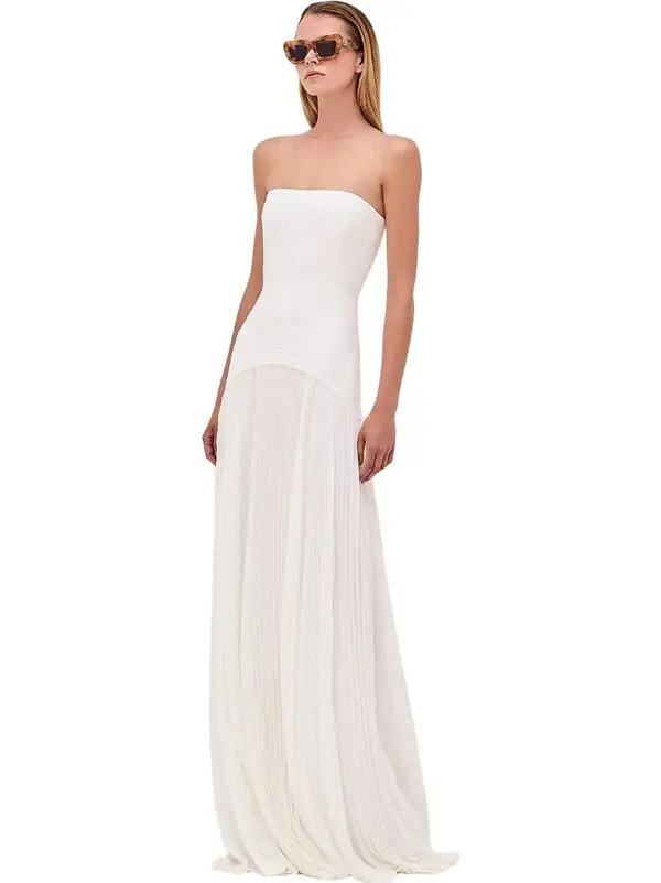 Alexis Sunniva Gown - White