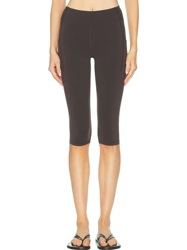 LITERARY SPORT Lena Capri Tights - Ash