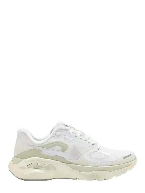Nike Structure Plus Logo Sneakers - White