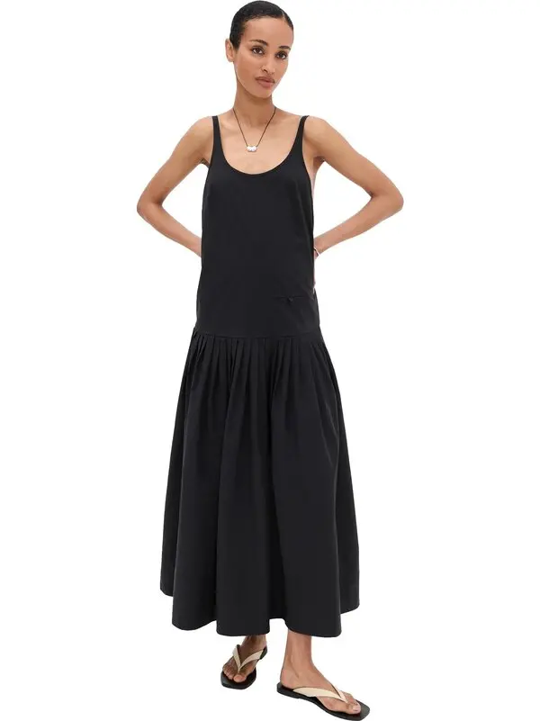 ST. AGNI Relaxed Pleat Maxi Dress - Black