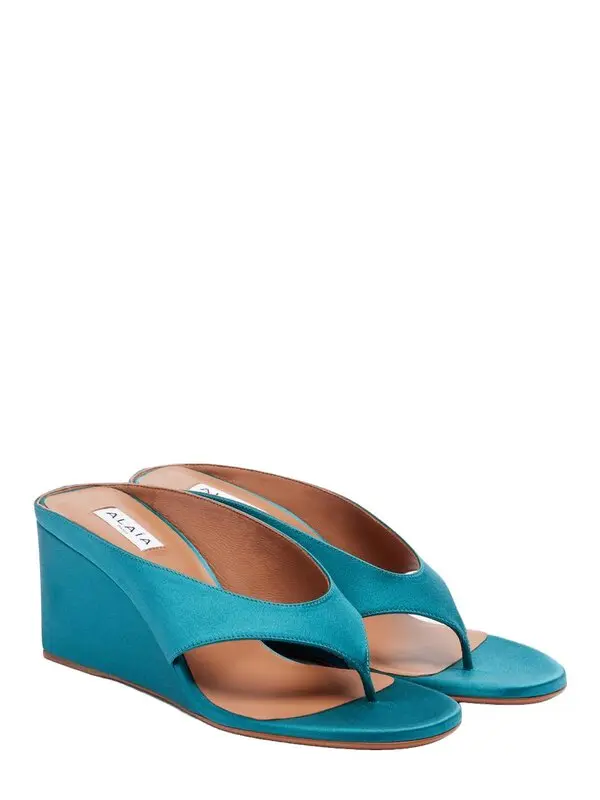 Alaïa Cube Satin Wedge Thong Sandals - Blue