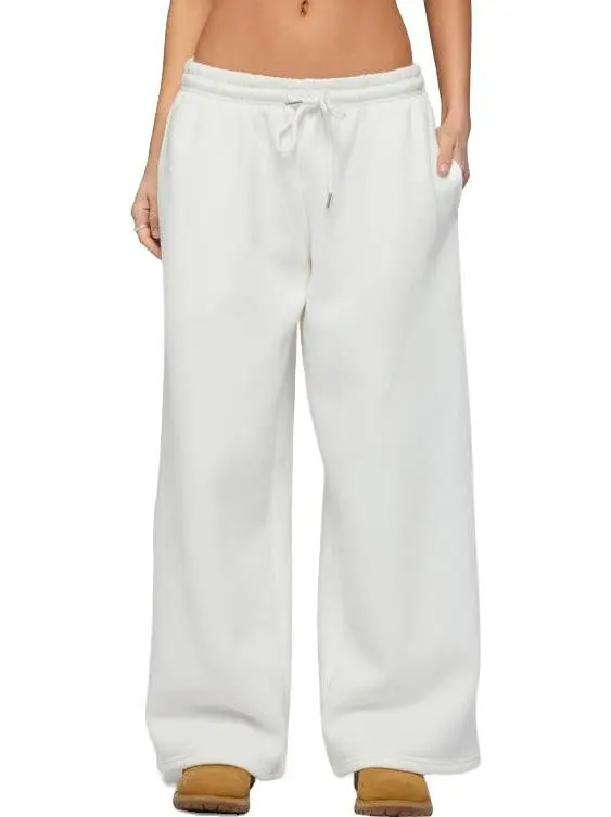 EDIKTED Kamari Low Rise Wide Leg Sweatpants - White