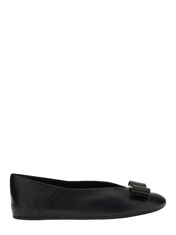FERRAGAMO Ballet Flats - Black
