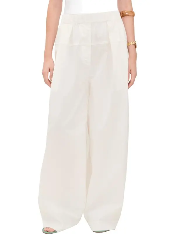 ST. AGNI Relaxed Pleat Trousers - Off White