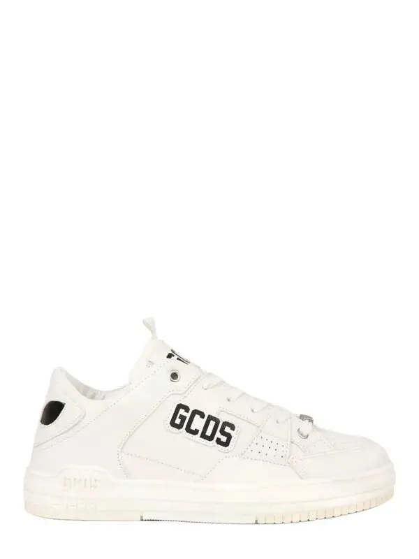 Gcds Logo-appliqué Sneakers - White