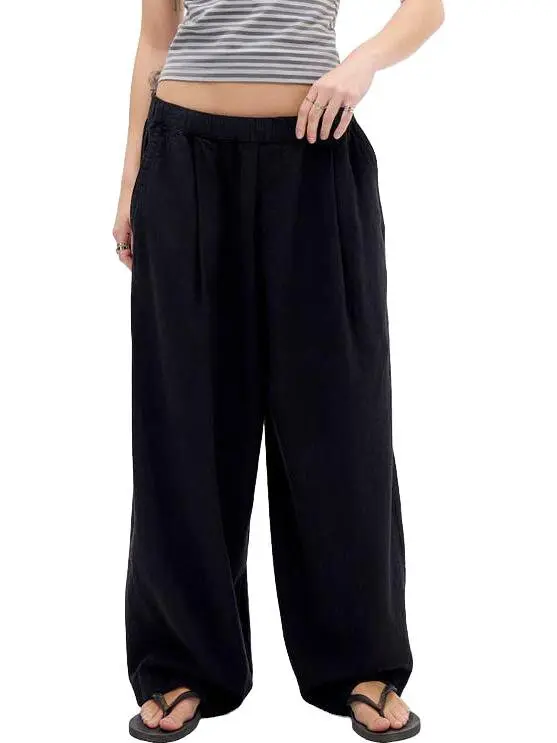 BDG URBAN OUTFITTERS Bobbi Pleated Linen Cocoon Pants - Black