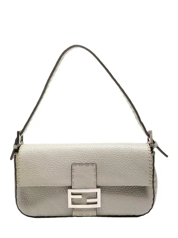 Fendi 2000s Pebble-grain Shoulder Bag - Grey