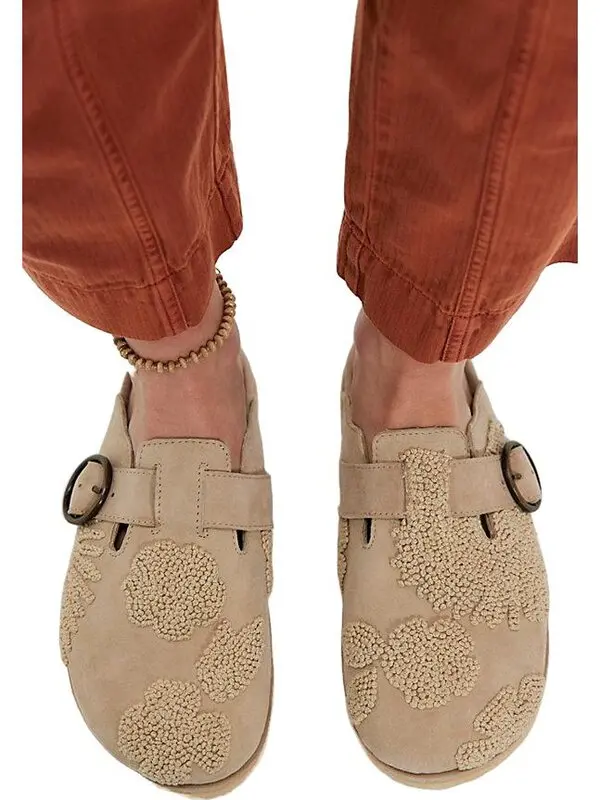 LAIDBACK LONDON Drift Embroidered Mules - Sand Suede Natural