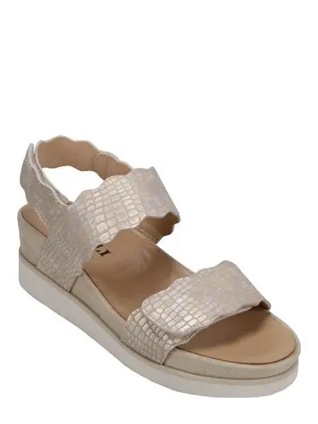 Vaneli Ulani Wedge Sandal - Champagne