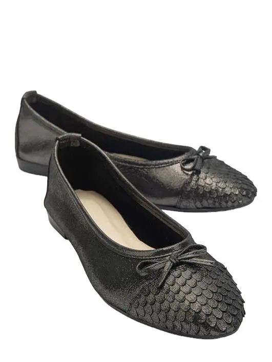 FOREVER & ALWAYS SHOES Copos Leather Ballet Flats - Black