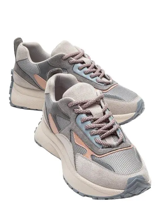 PROLOGUE SHOES Premia Sneaker - Multi