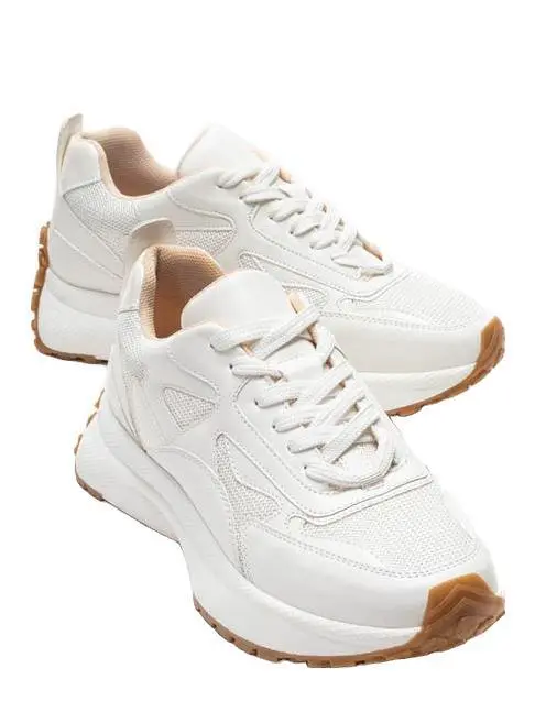 PROLOGUE SHOES Premia Sneaker - White