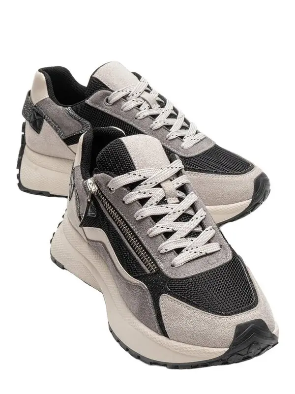 PROLOGUE SHOES Rocca Zip Sneaker - Black