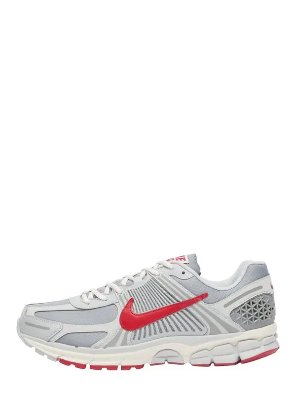 Nike Zoom Vomero 5 Sneaker - Red/bone/sail