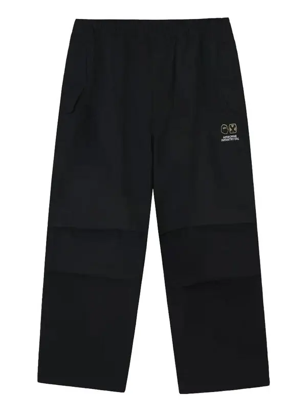 FINGERCROXX Logo-detail Pocket Trousers - Black