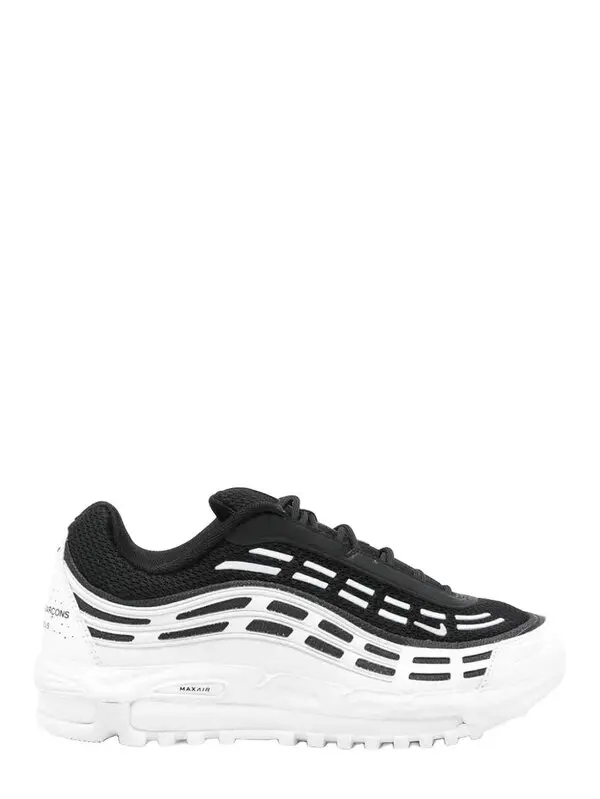 Nike Lace-up Sneakers - Black