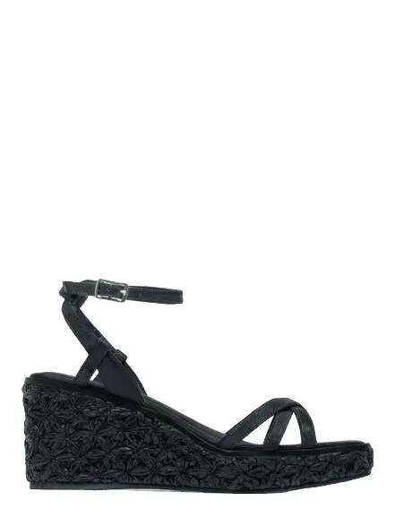 Bernardo Cario Wedge Sandal - Black