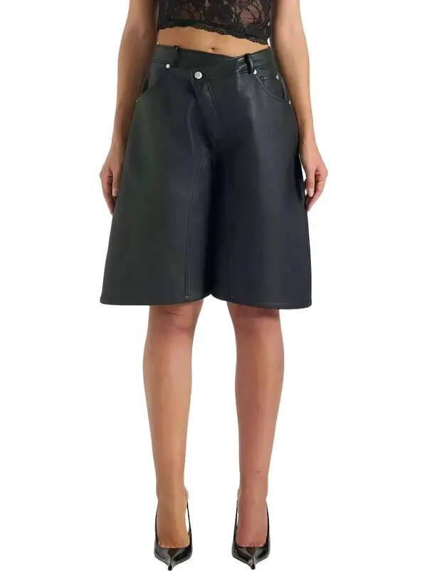 Manière De Voir Hazel Eiffel-button Wrap-over Bermuda Shorts - Black