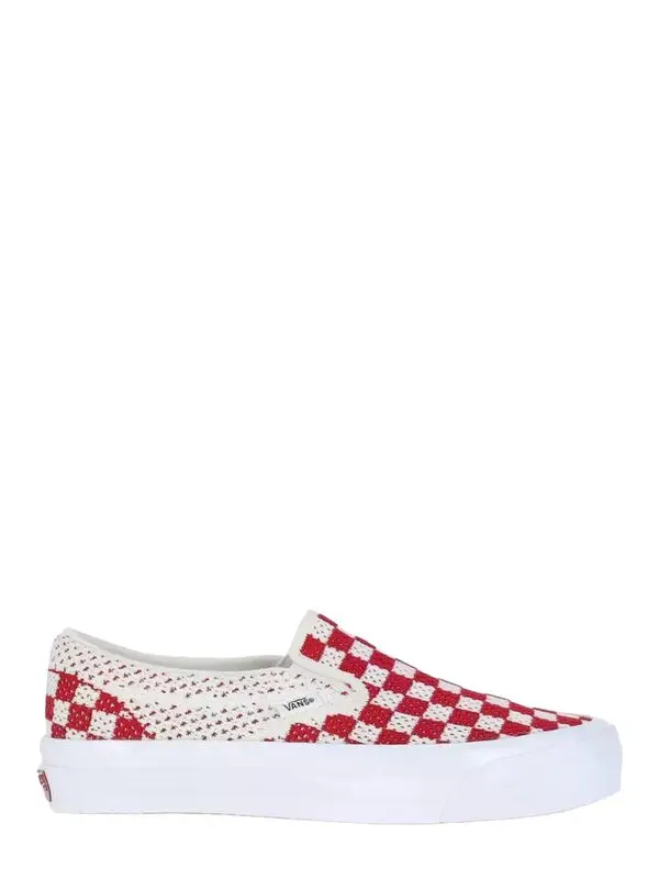 VANS Slip-on 98 Sneakers - Red