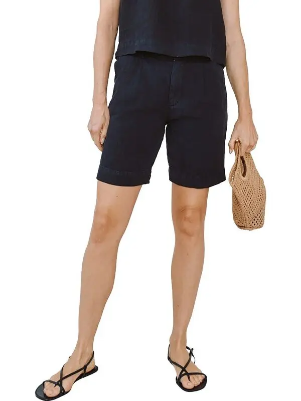 Bella Dahl Pleated Bermuda Shorts - Black