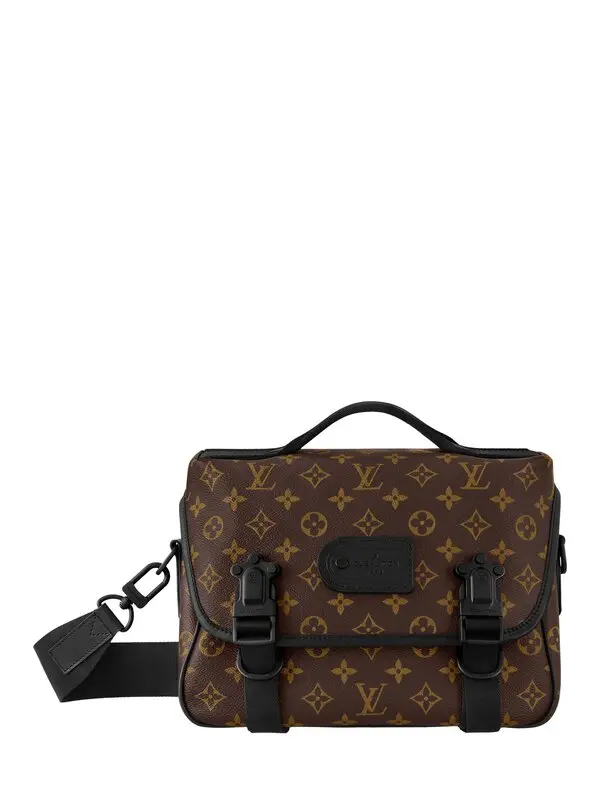 LOUIS VUITTON Trail Messenger - Brown